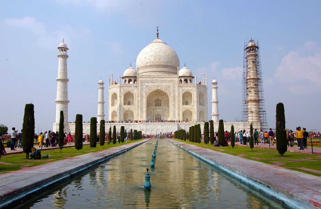 The most beautiful Tomb in the World - The journeys of Jonas Gut